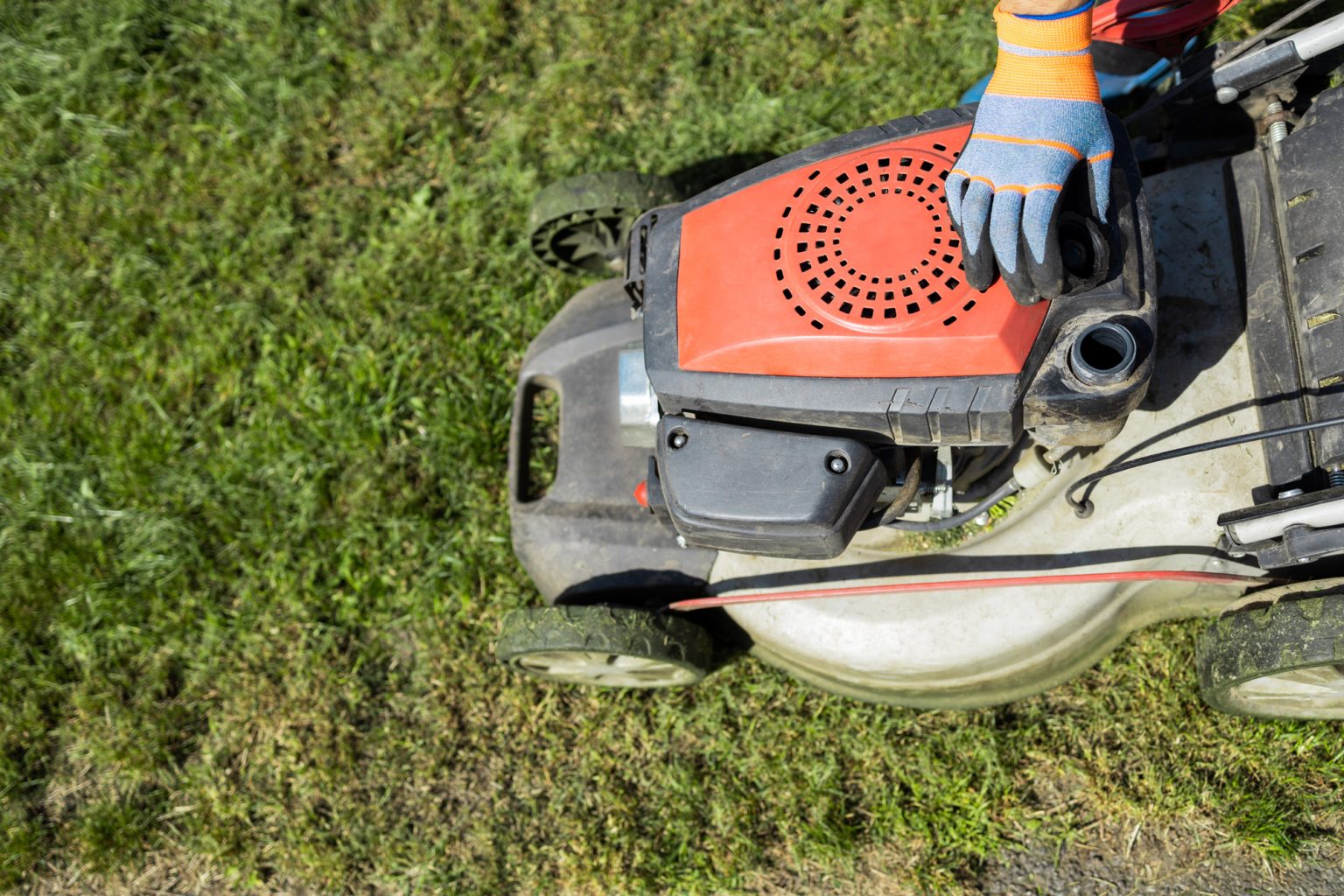 Mowers That Cut Out in Summer Heat Usually Have One of These Faults ...